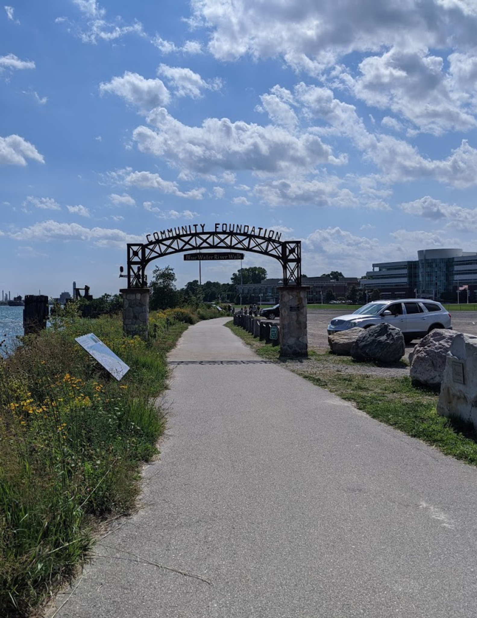 Riverwalk_BlueWater - Bridge to Bay Trail